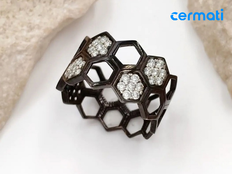 Ingin Tahu Seputar Emas Hitam? Yuk Simak Pengertian, Plus Minus, Sampai ...