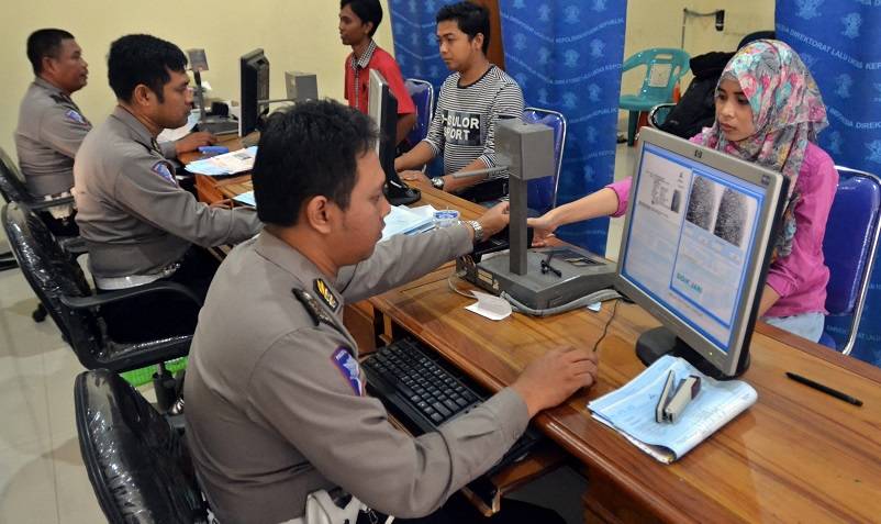 ktp online dan paspor online: Perpanjang SIM Online, Seperti Apa Prosesnya?